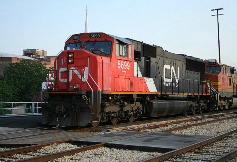 CN 5699